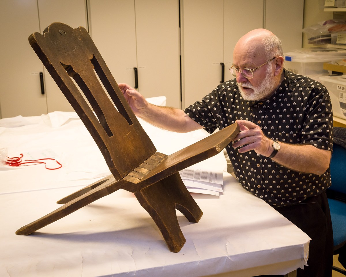 The mystery of Wally, the chair – Queensland Museum Blog