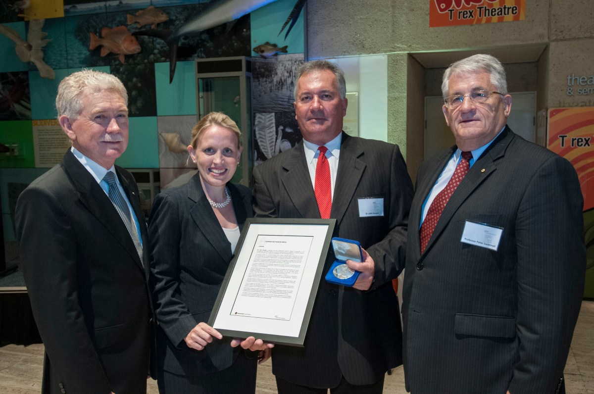 Celebrating a remarkable career – Dr John Hooper – Queensland Museum Blog