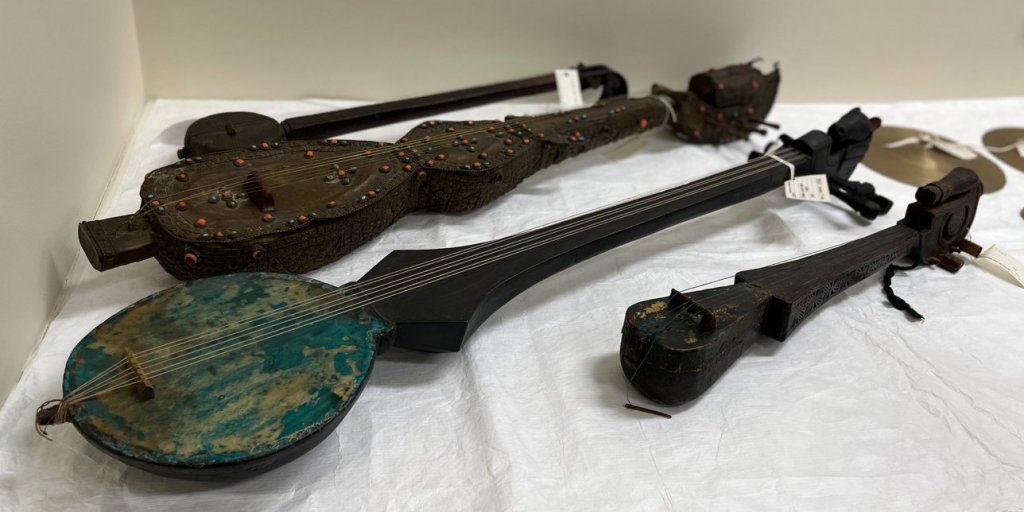 Musical instruments from Tibet – Queensland Museum Blog