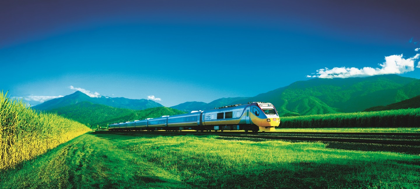 The Tilt Train – Australia’s fastest train turns 25 – Queensland Museum ...